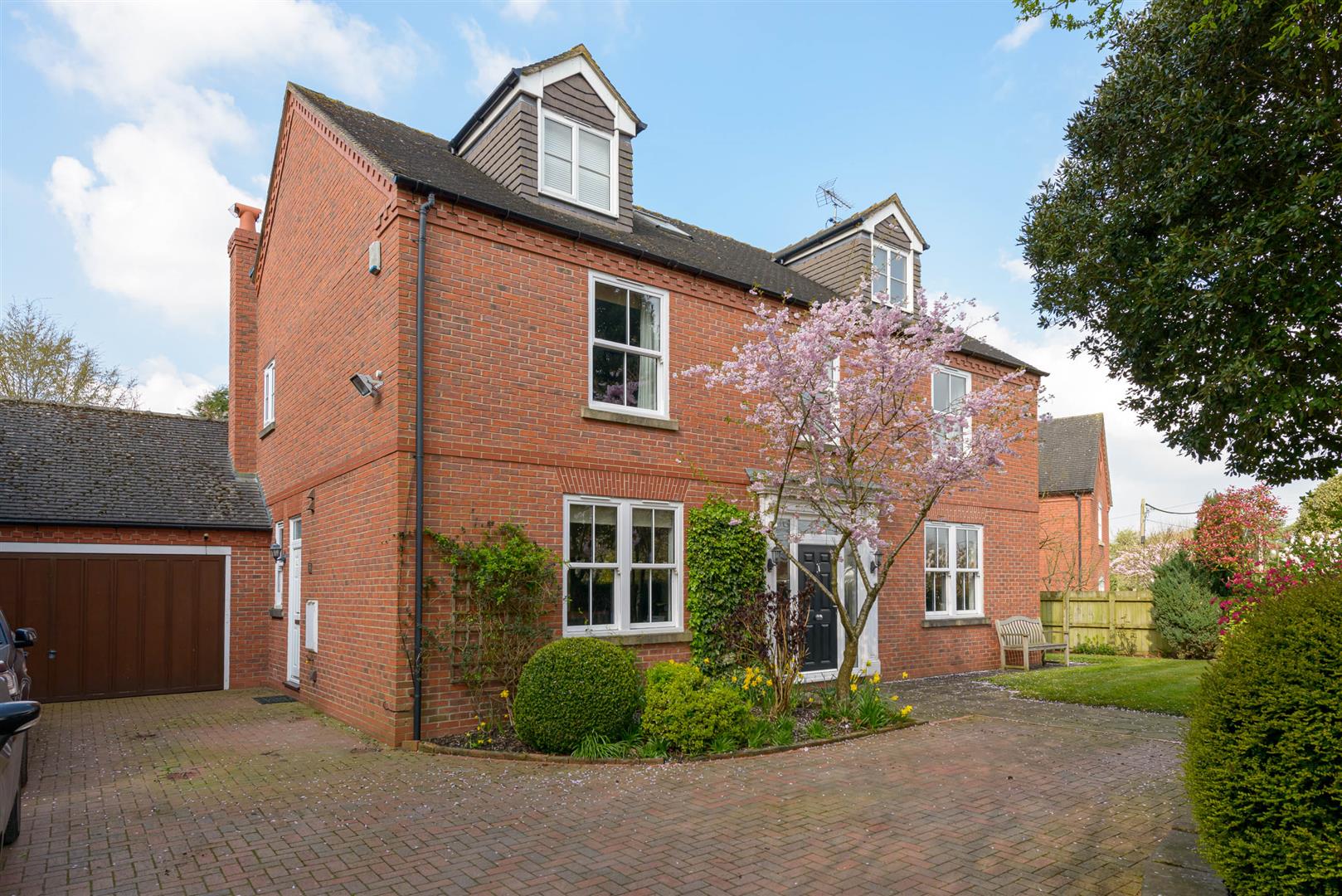 For sale | Baker Wynne & Wilson